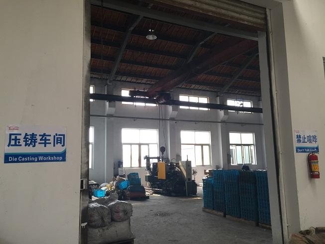 EMT IMC Rigid Pulling Elbow Electrical 90 Degree Pull Elbow C/W Cover ...